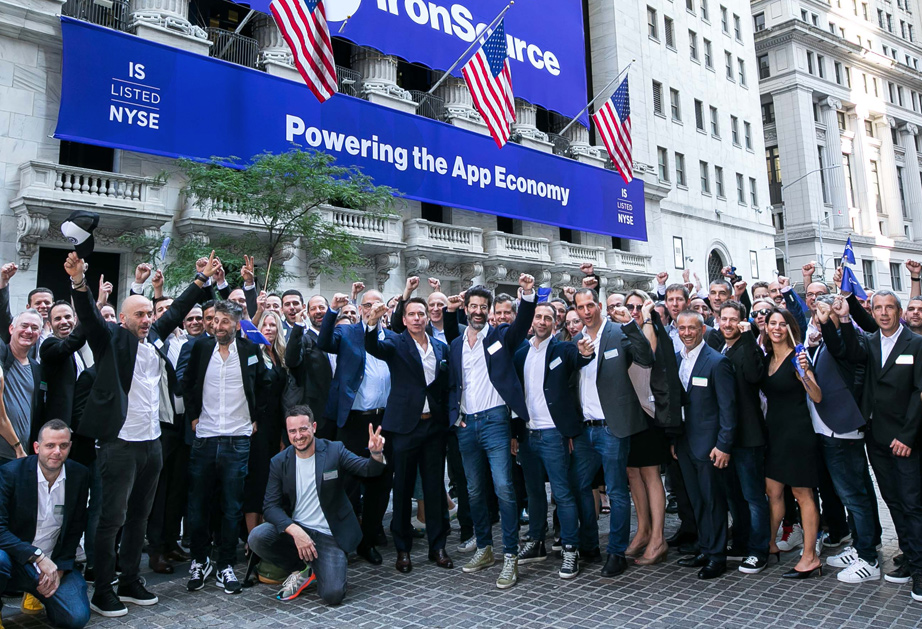 Thoma Bravo | Leading Private Equity Firm in Software & Technology